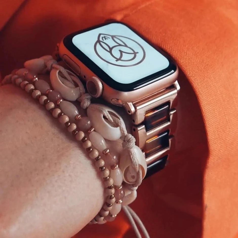 Stainless Steel Apple Watch Band - Aura | WizeBand